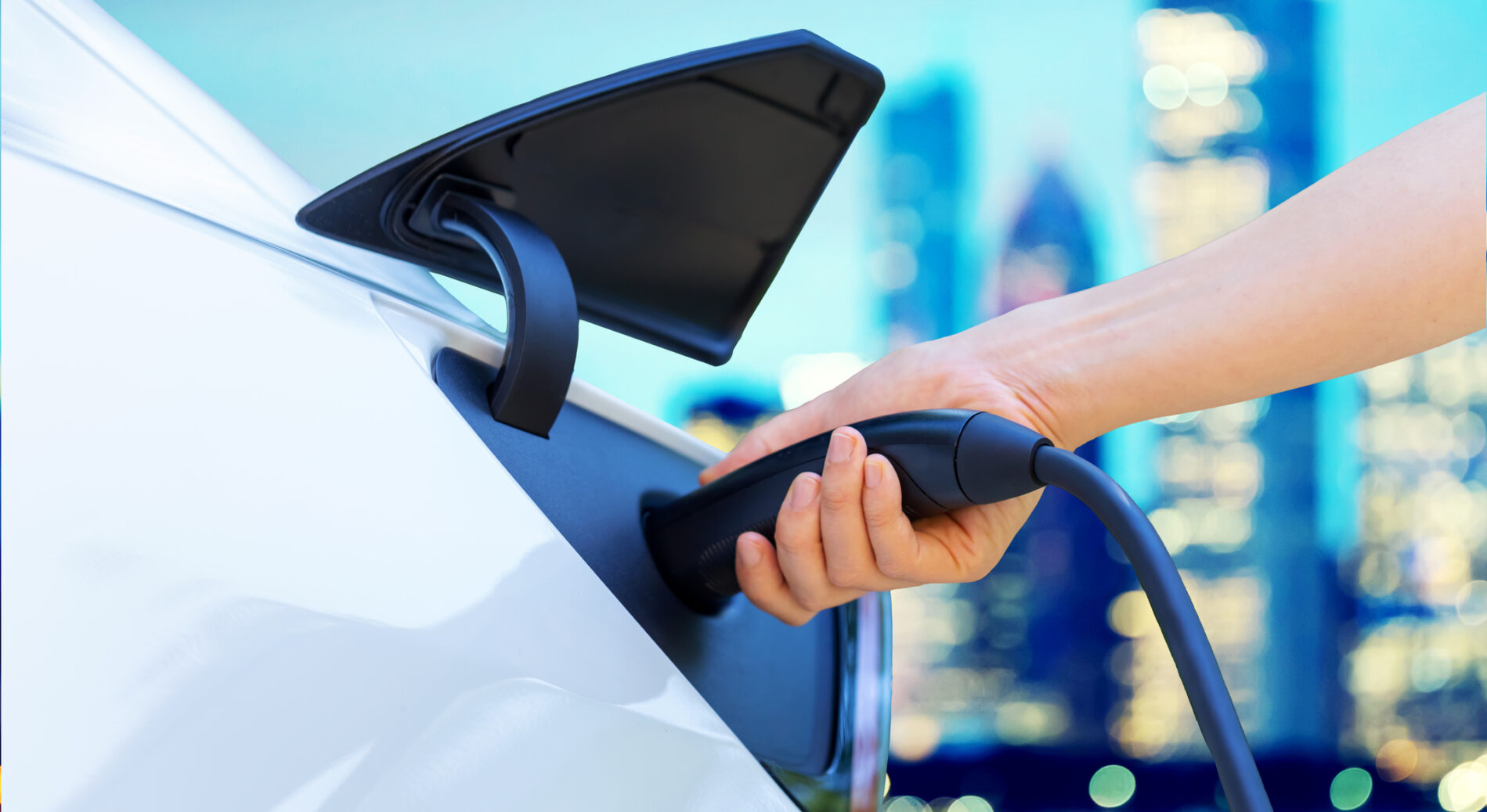 A strategic partnership for EV charging technology - Cennox